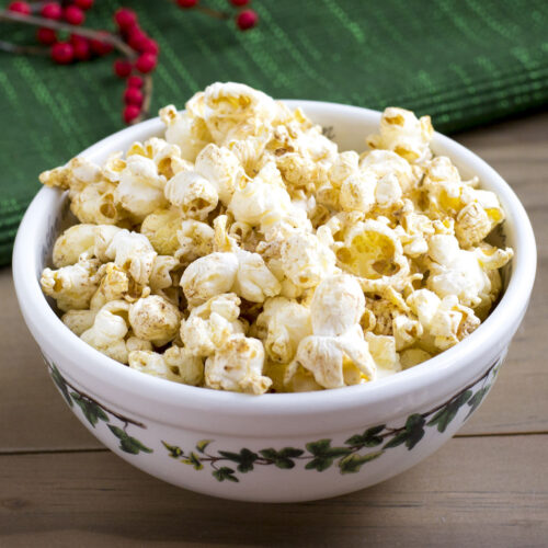 Gingerbread Popcorn Recipe - Easy Holiday Snack